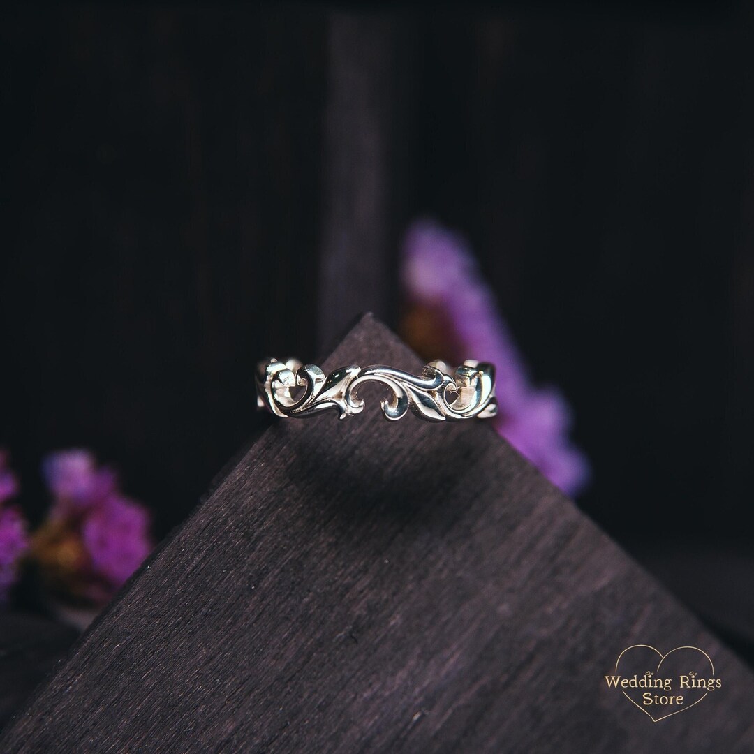 Delicate Scrollwork Ring Vintage Style - Detailed Filigree Ring for Her ...