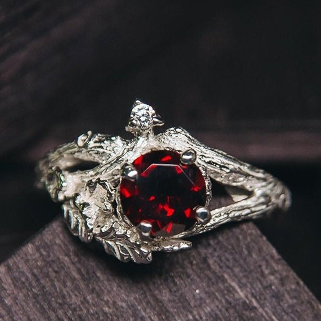 Natural Garnet Cocktail Ring Silver With Oak Leaves for Women, Unique ...