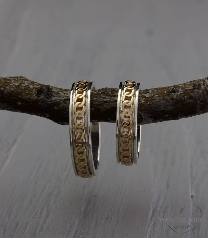 Mixed metals his and her chain wedding bands set Gold/silver | Etsy