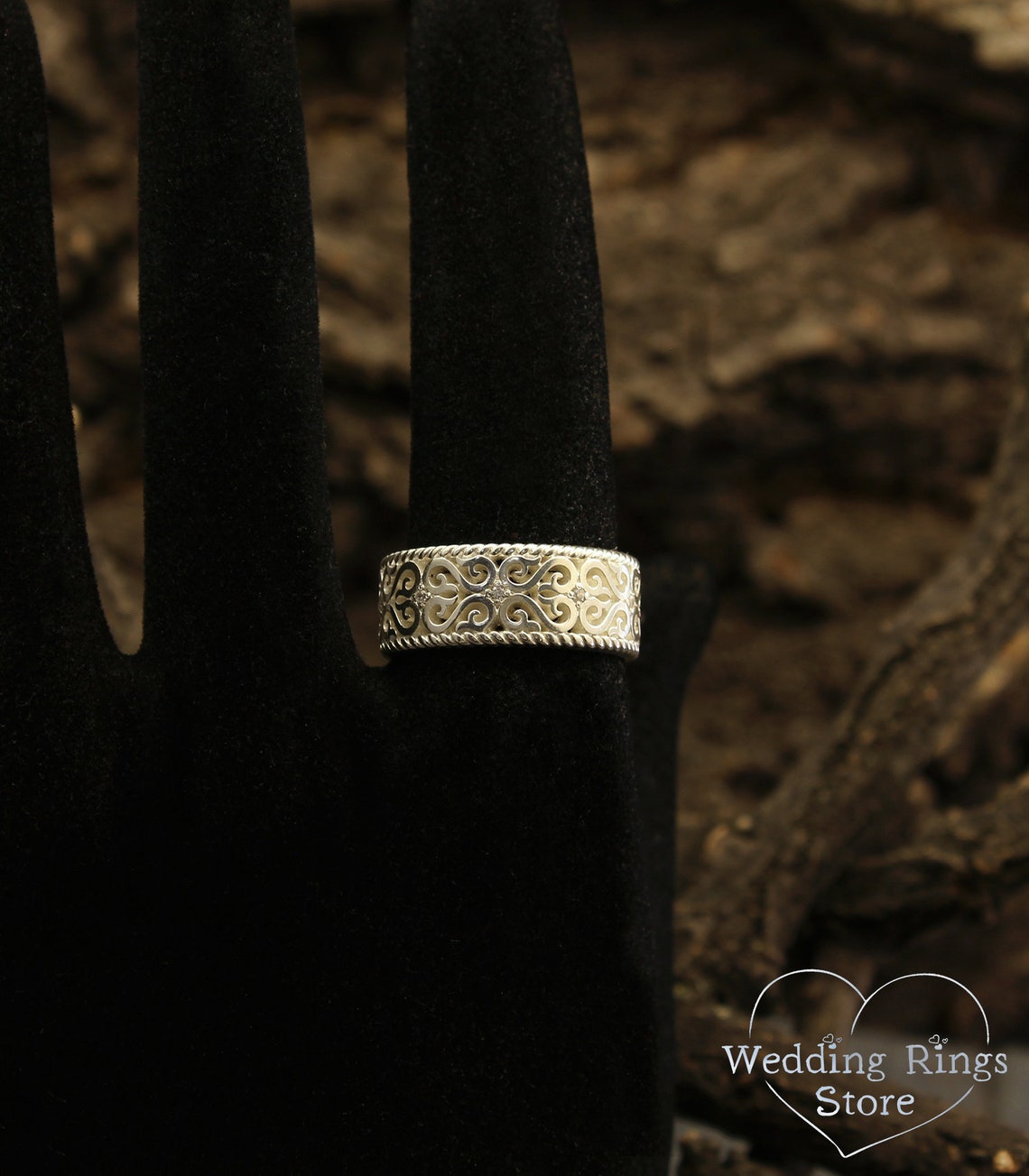 Vintage style wedding band with filigree Unusual silver | Etsy