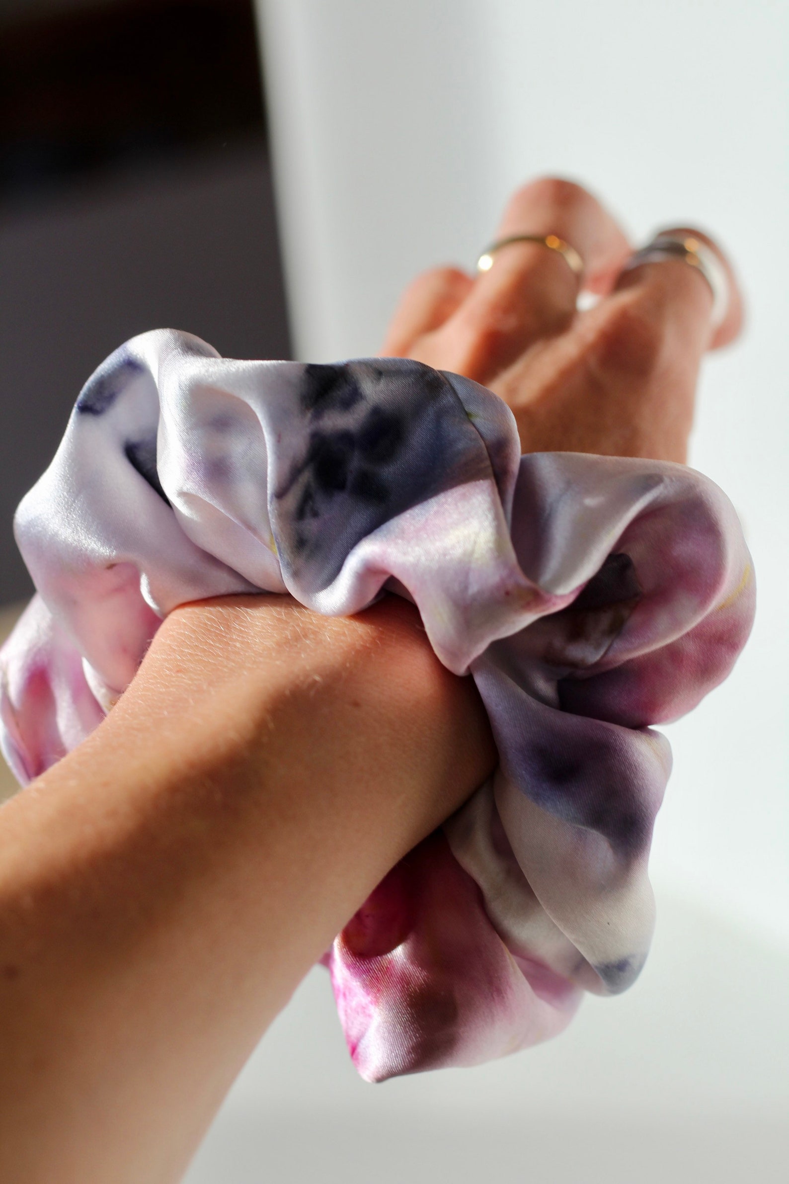 Naturally Dyed Silk Scrunchie // Bundle Dyed Scrunchie // - Etsy