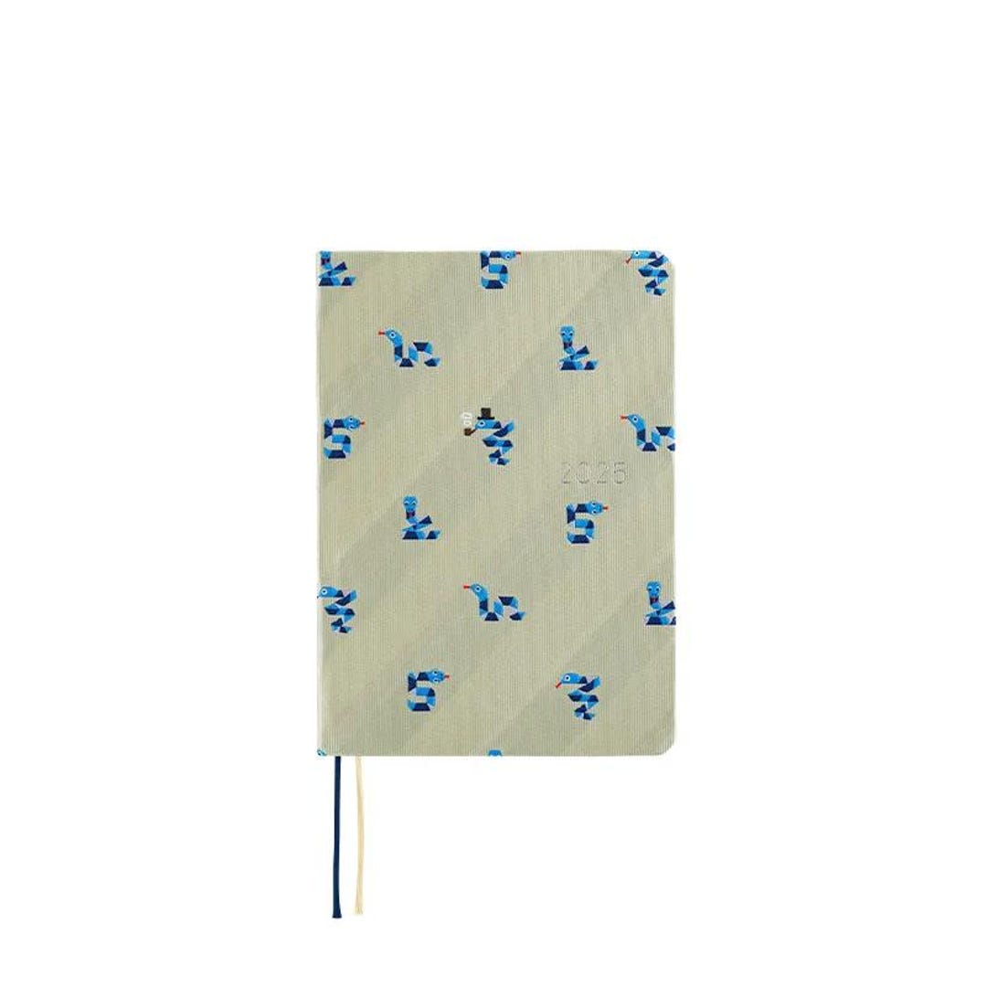 Hobonichi Techo 2025 Bow & Tie: Snake Toy HON / A6 Size / Daily / Jan ...