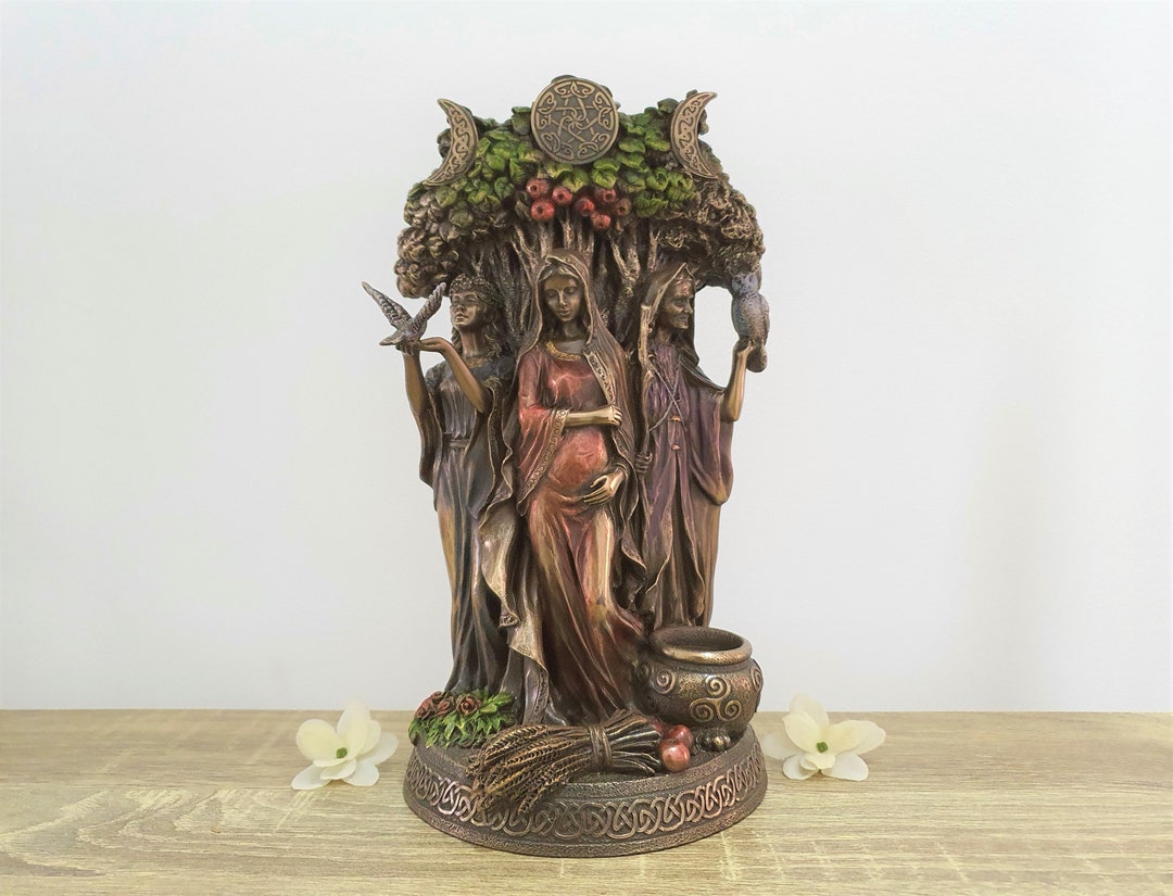 TRIPLE GODDESS Statue Maiden Mother Crone Statue Artemis - Etsy