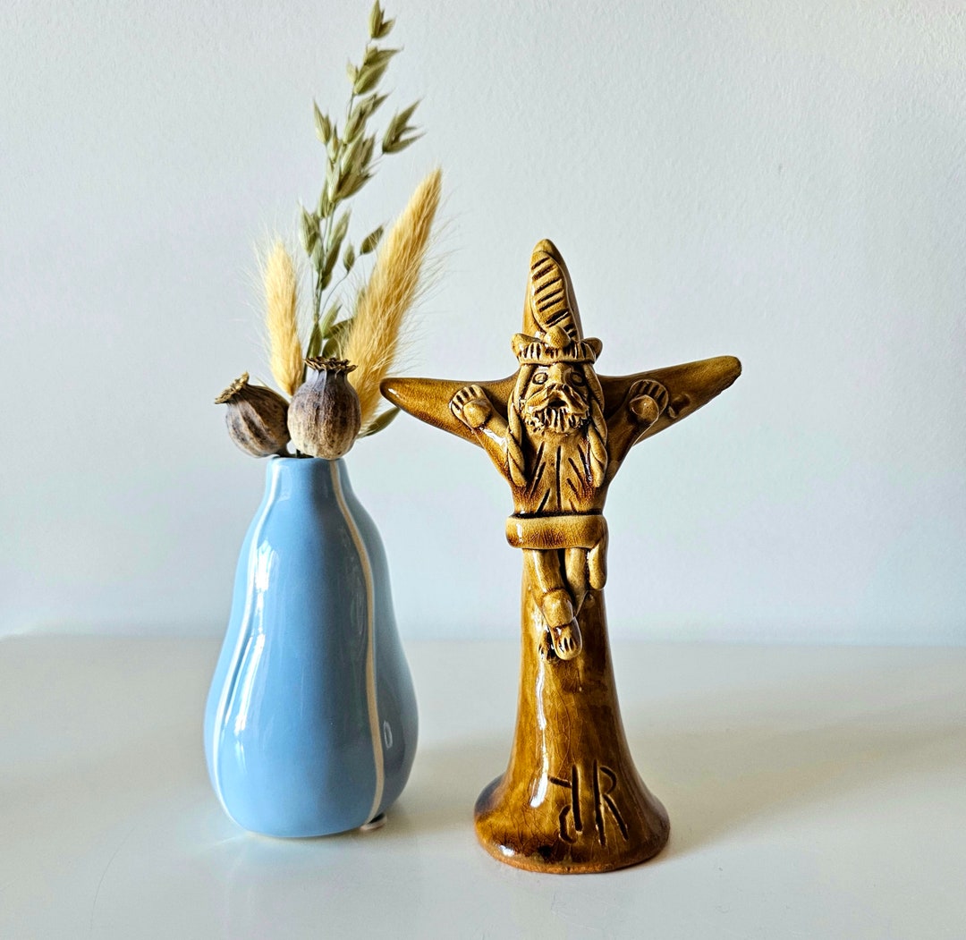 JESUS CHRIST on the CROSS Original Pottery Statue by Julia - Etsy UK