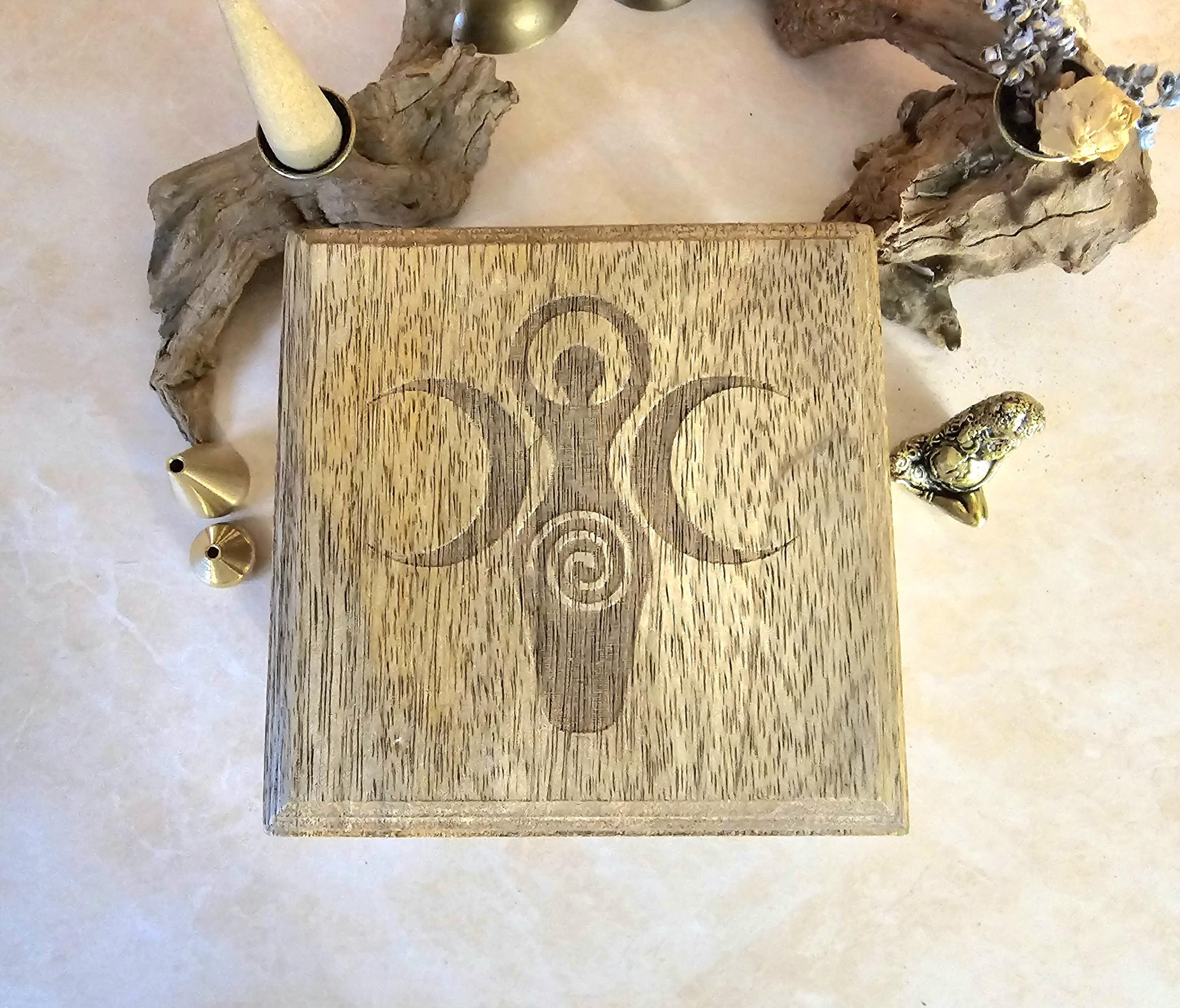 Goddess Mini Altar Table, Pagan Altar Table, Wicca Altar Table, Mini ...
