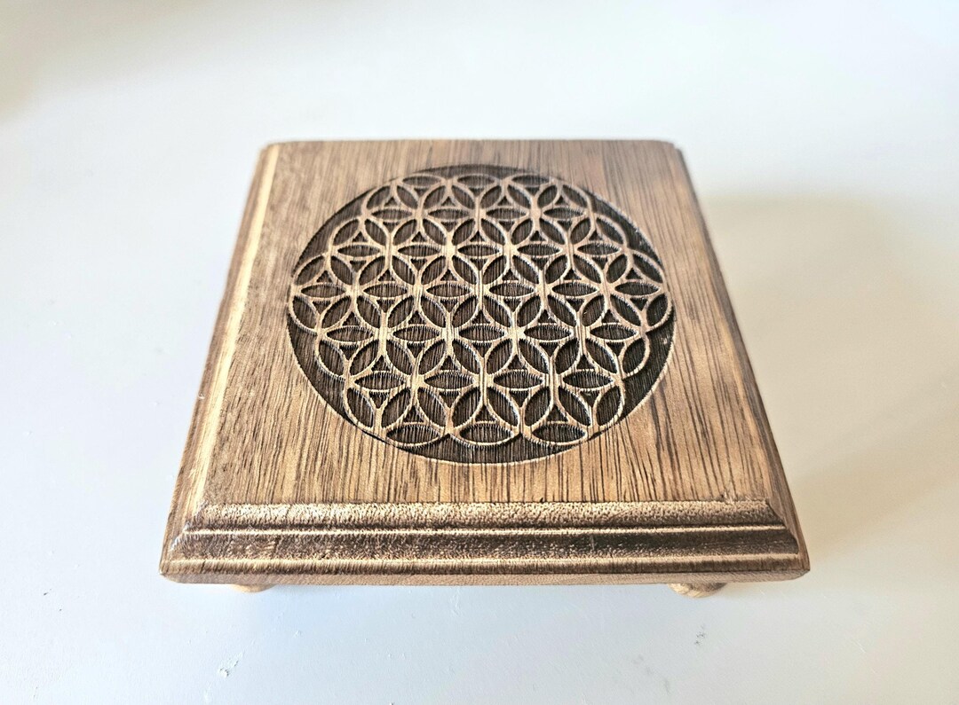 FLOWER OF LIFE Mini Altar Table, Wood Altar Table, Pagan Altar Table ...