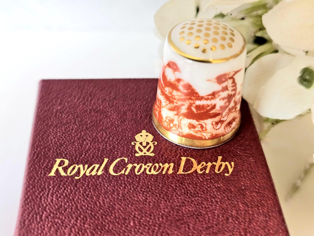 Vintage XLIX Porcelain Thimble: Royal Crown Derby, 1986, Collector's ...