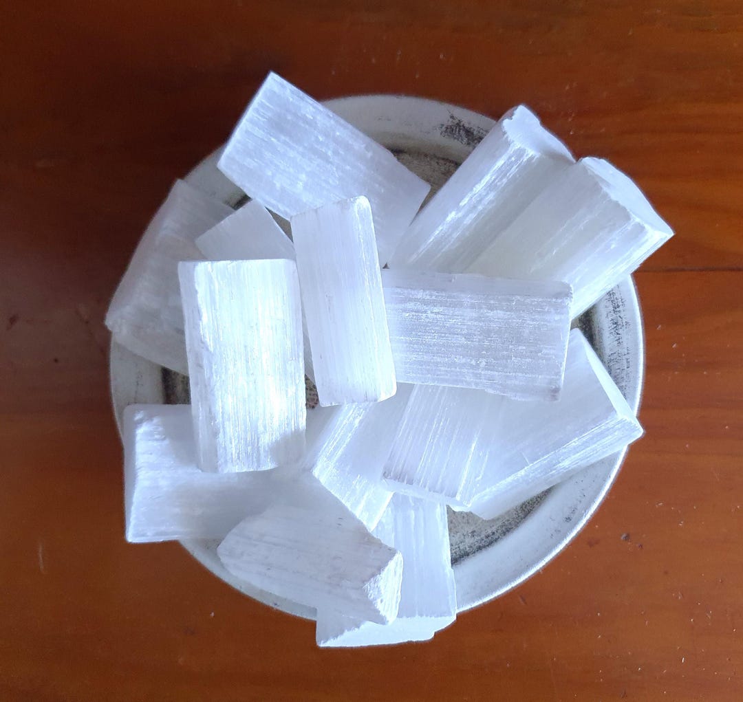 WHITE SELENITE Rough Pieces, 250g 8.82oz, Raw Selenite Selenite Stick ...