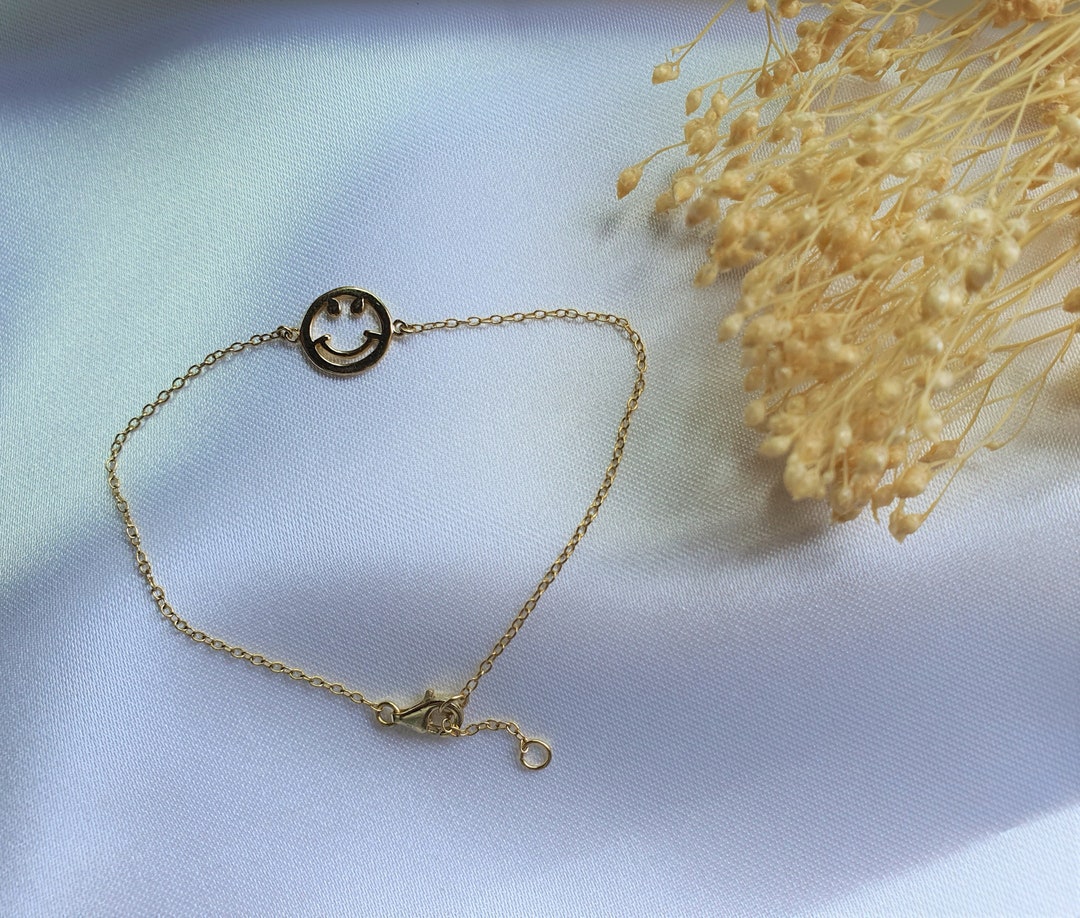 Smiley Face Bracelet, Emoji Bracelet, Minimal Bracelet, Dainty Bracelet ...