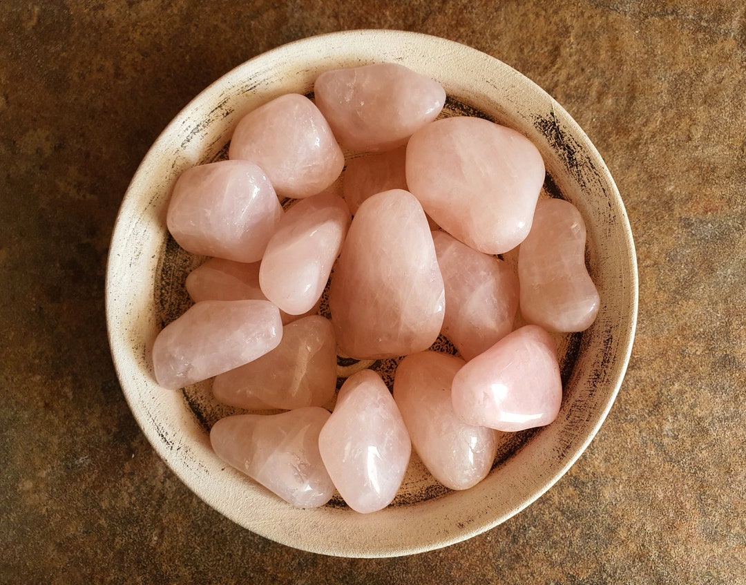 ROSE QUARTZ Tumbled Stone, Rose Quatz Thumblestone, Healing Stones ...