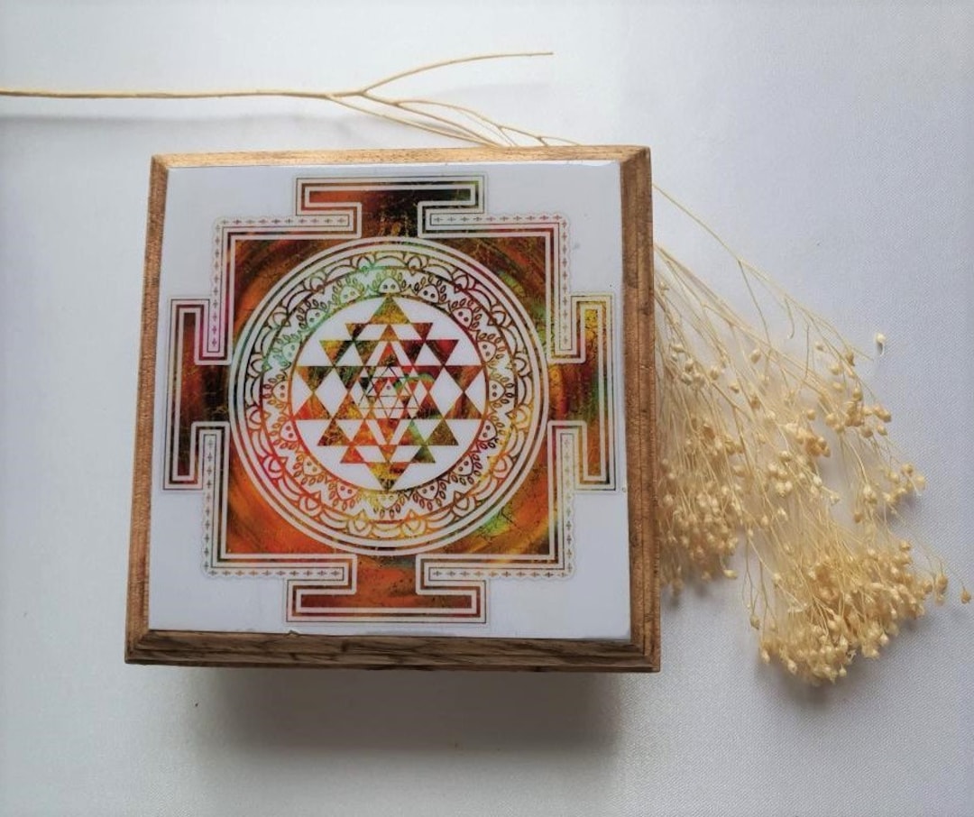 Buy SHRI YANTRA Mini Altar Table, Wood Altar Table, Hindu Altar Table ...