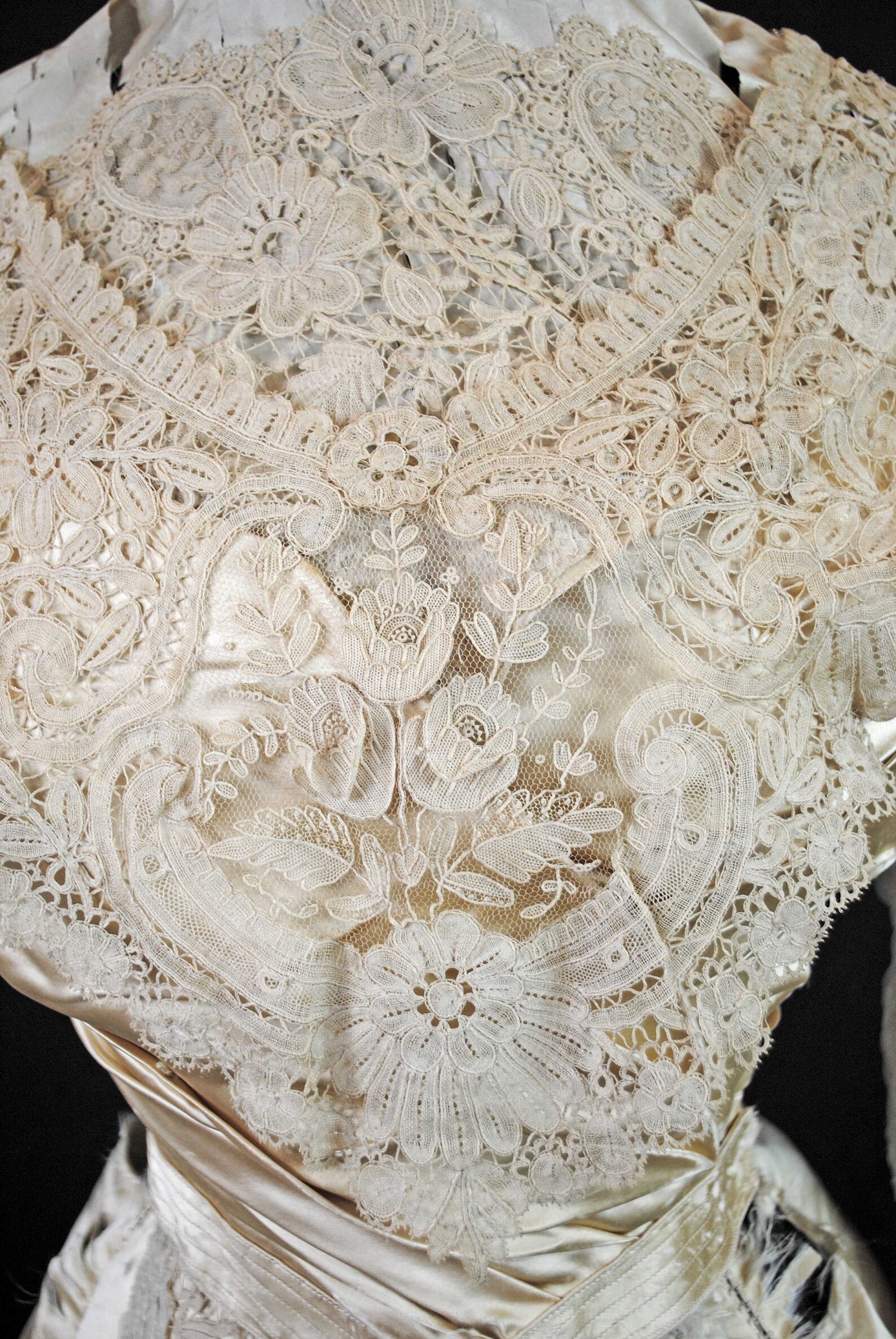 Victorian 2 Piece Bustle Wedding Gown With Bobbin Duchesse Lace, 1895 ...