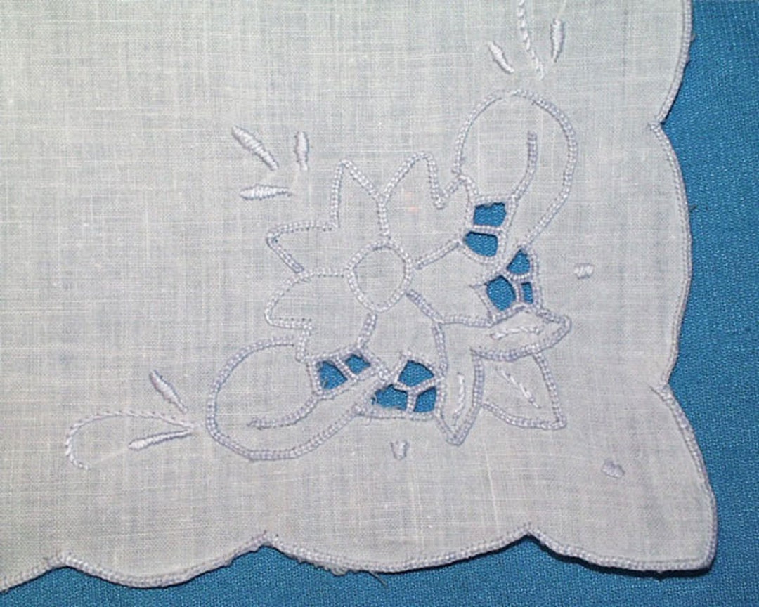 Vintage 12 Madeira Linen Dinner Napkins With Cutwork - Etsy