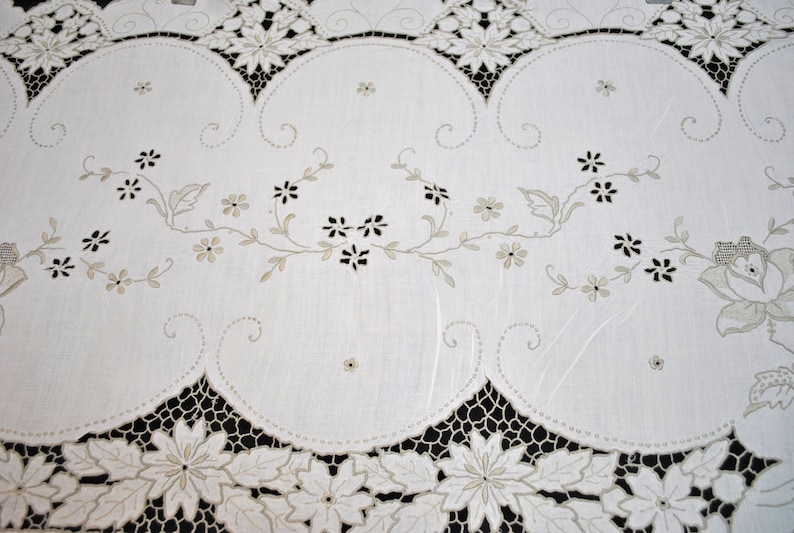 Vintage Madeira Tablecloth Richelieu Cutwork Linen Cloth, Embroidered ...