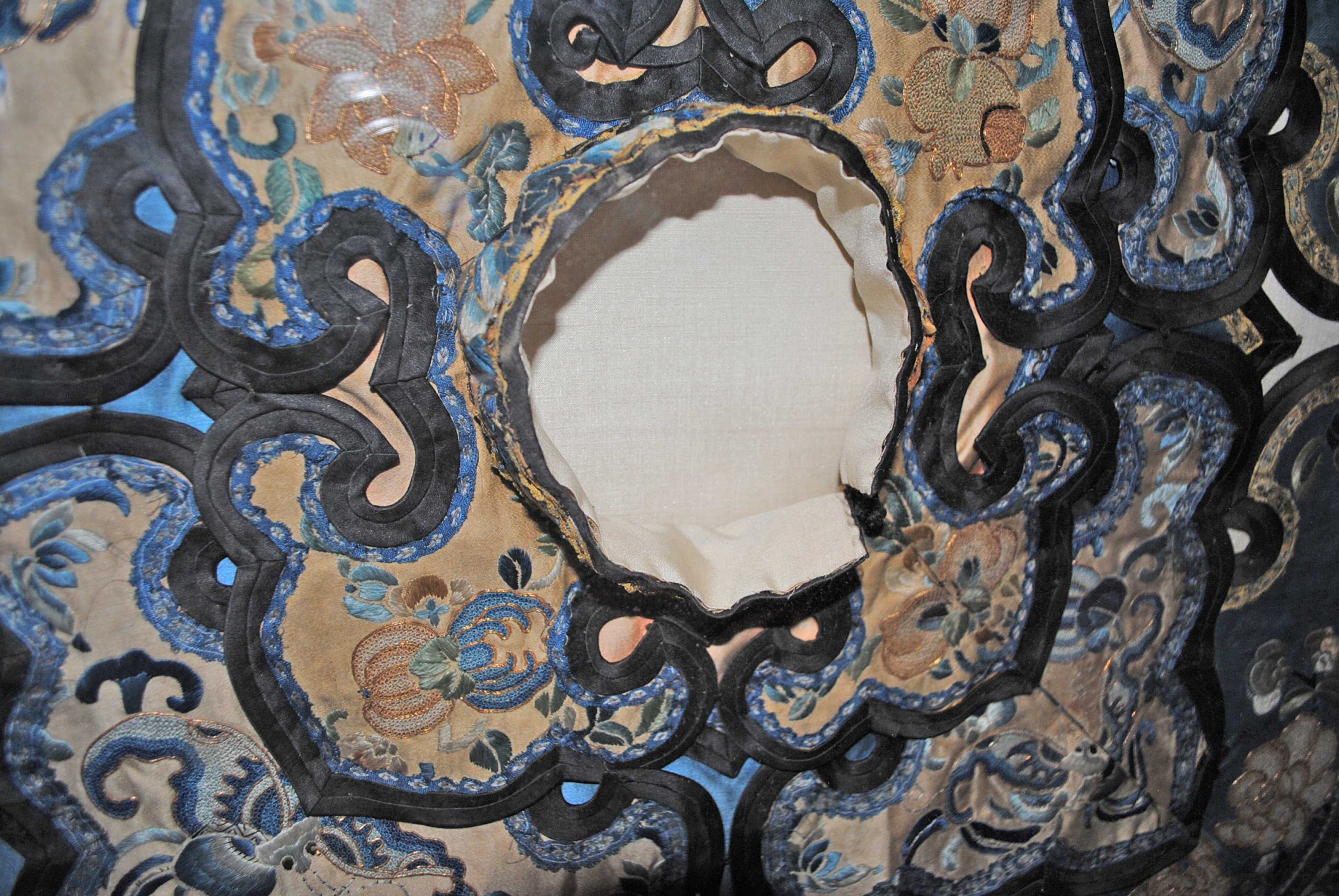 Chinese Cloud Collar, Qing Dynasty, Forbidden Stitch, 19th C - Etsy