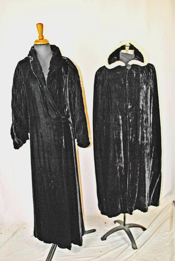 lot 2 1940s black - Gem