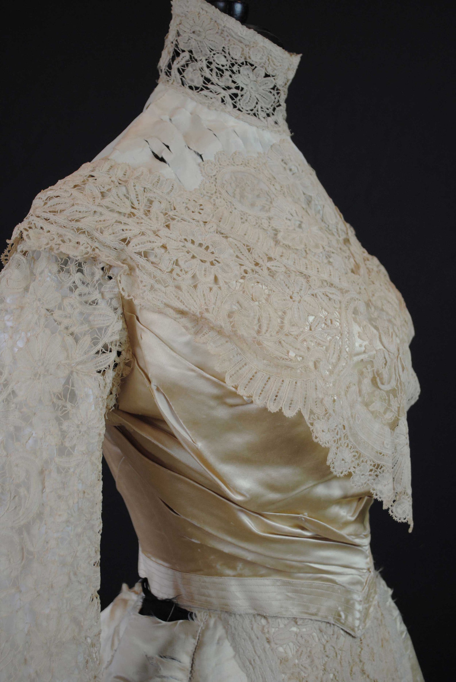 Victorian 2 Piece Bustle Wedding Gown With Bobbin Duchesse Lace, 1895 ...