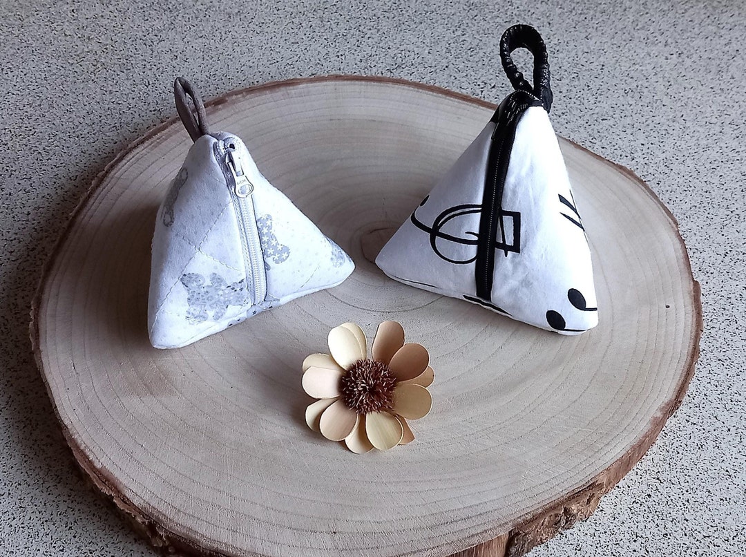 Triangle Pouch, Little Bears Coin Purse, Musical Notes Key Pouch ...
