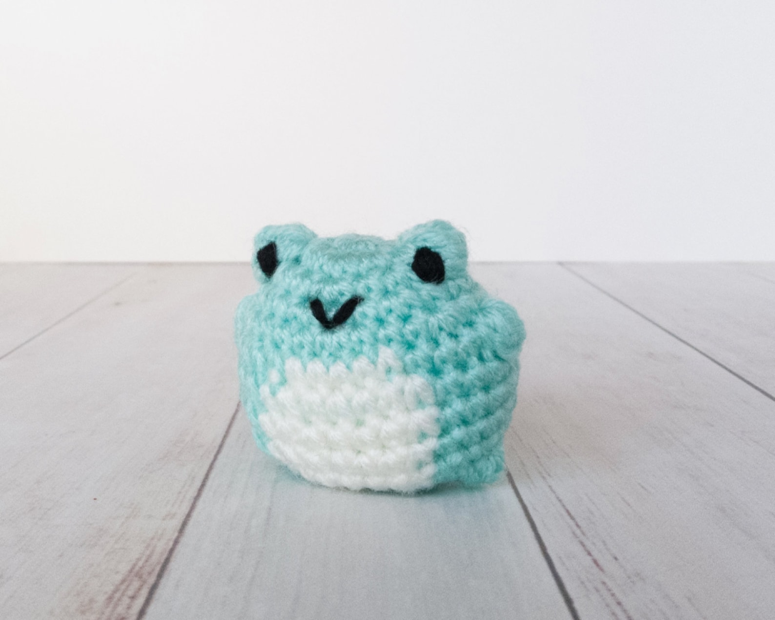 Mini Frog Plush Toy / Crochet Frog Plush / Kawaii Frog Lover Gift - Etsy