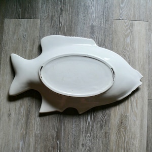 Big White Majolica Fish Shaped Serving Platter, Vintage 22" Glazed ...