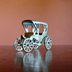 Brass Horseless Carriage Figurine With Turning Wheels, Vintage 6 ...