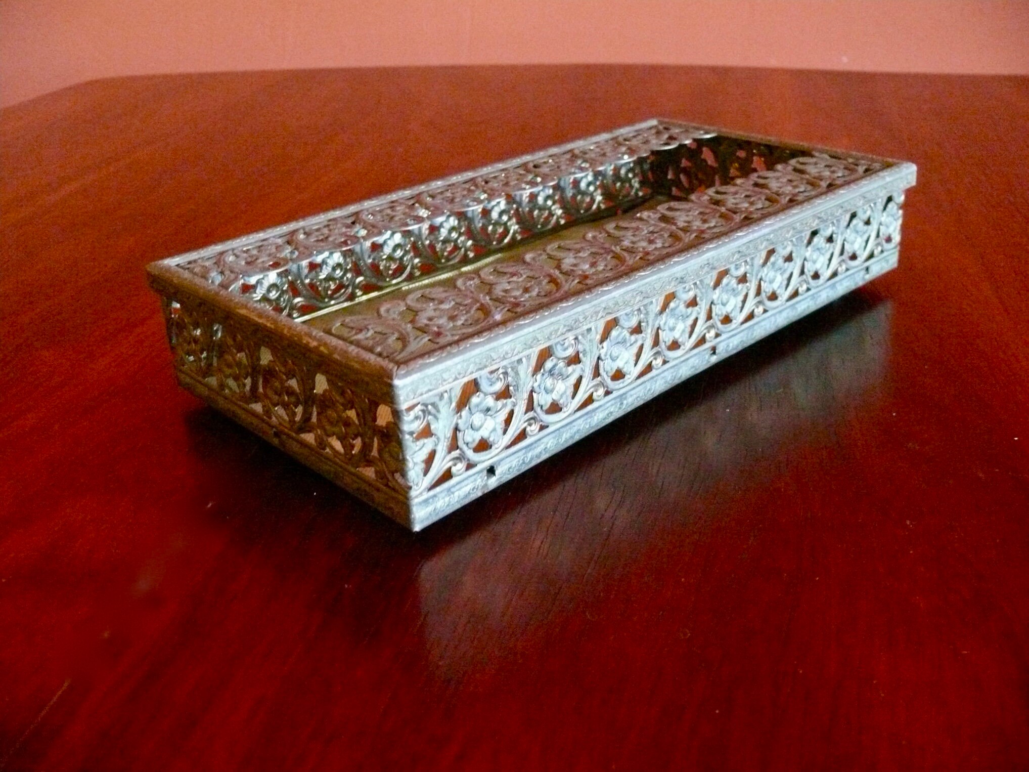 Gold Metal Filigree Tissue Box Cover Ornate Flower Scroll - Etsy