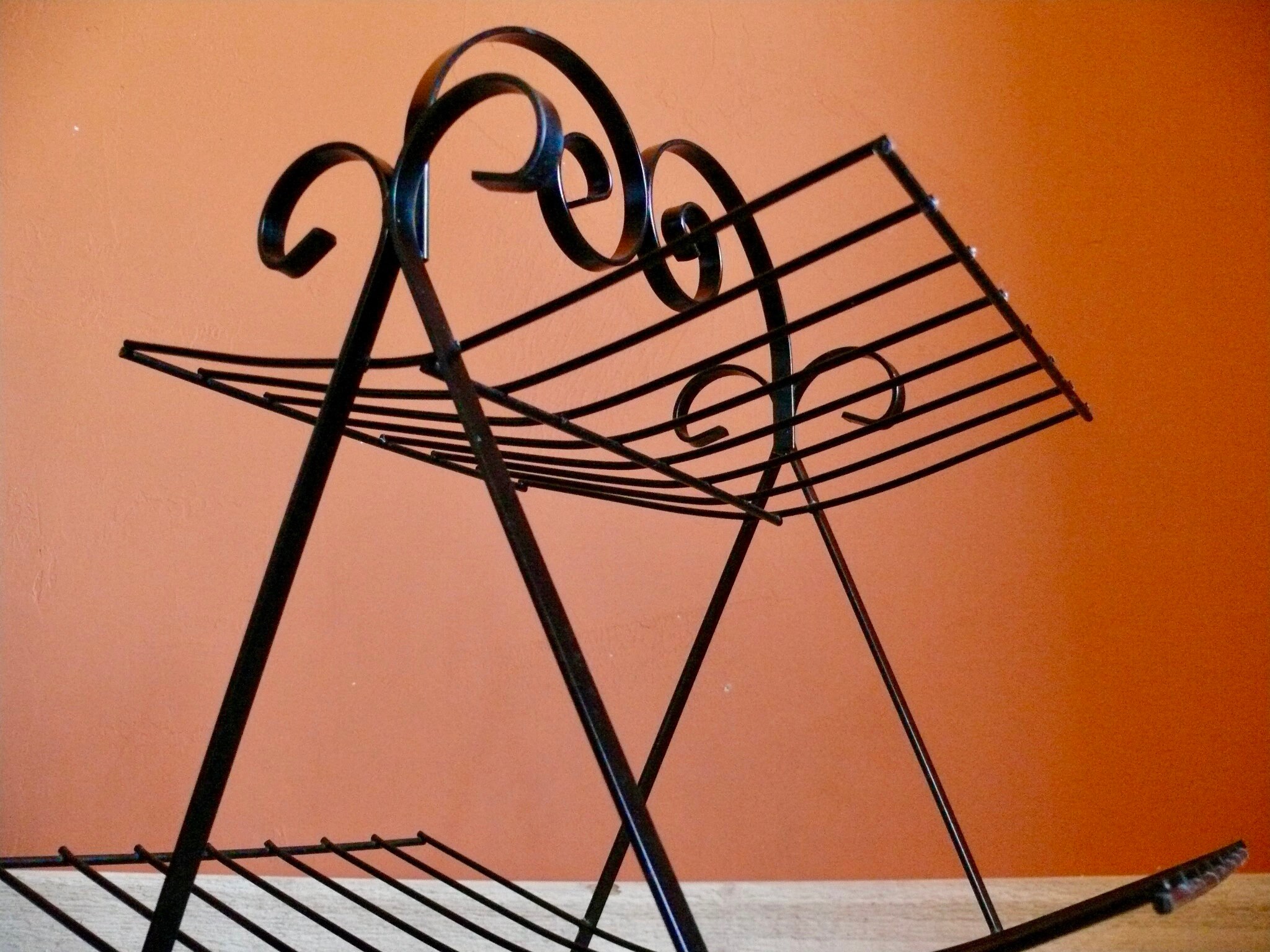 Black Metal Two Tier Magazine Rack Modern Metal Wire Scroll - Etsy