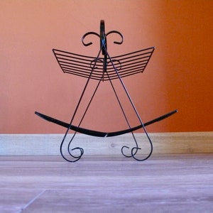 Black Metal Two Tier Magazine Rack Modern Metal Wire Scroll - Etsy