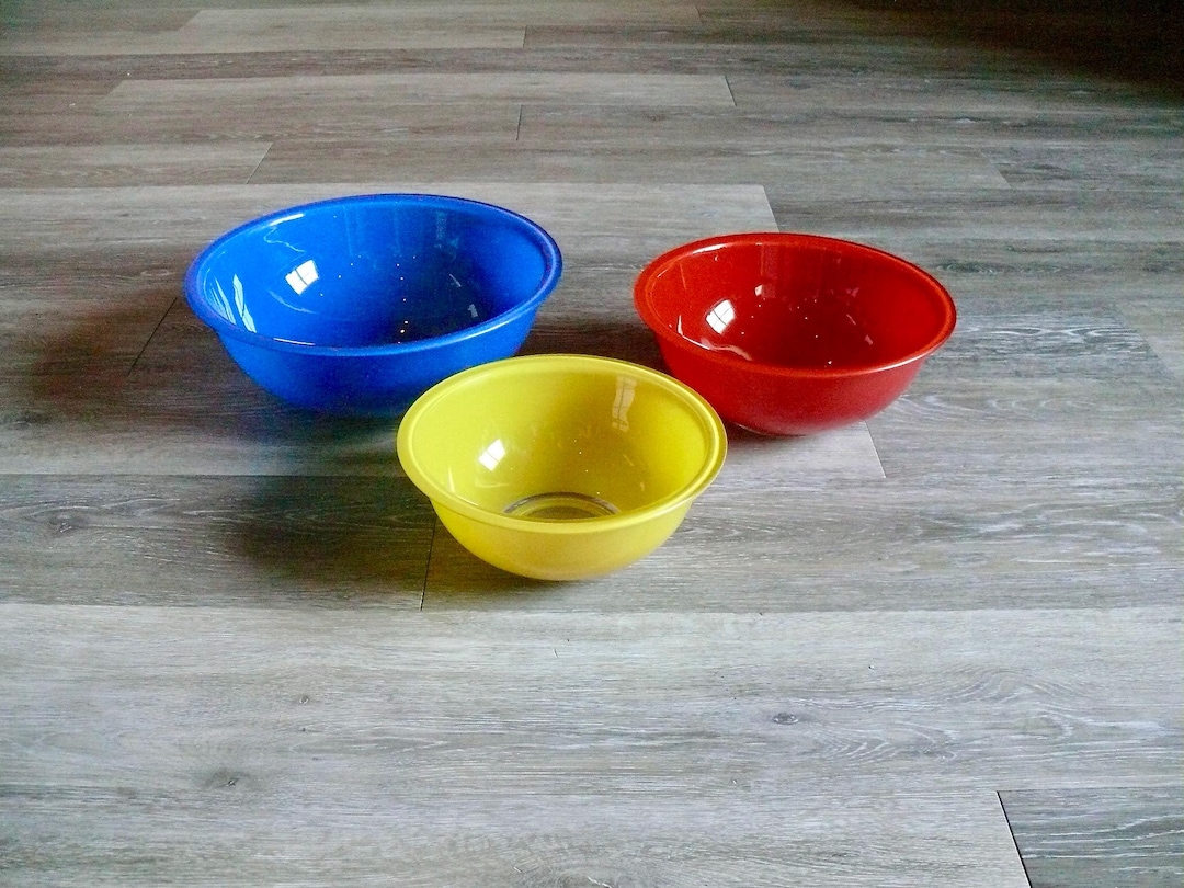 Vintage Pyrex Primary Color Bowls, 1980s Nesting Bowls, Yellow 323 Red ...