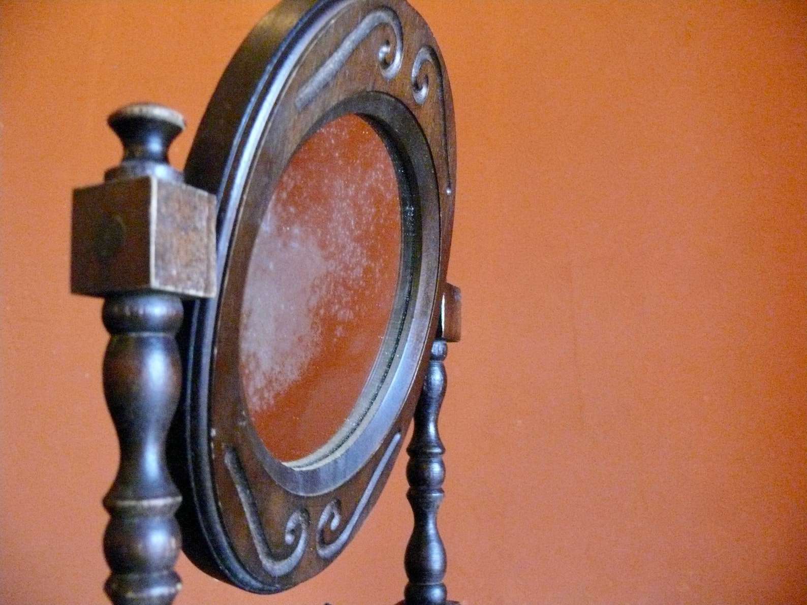 Hand Carved Wood Swivel Mirror, Rustic Table Top Shaving Makeup Vanity ...