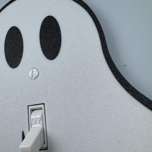 Ghost Light Switch Cover Plate | Wall Plate | Spooky Decor | Halloween ...
