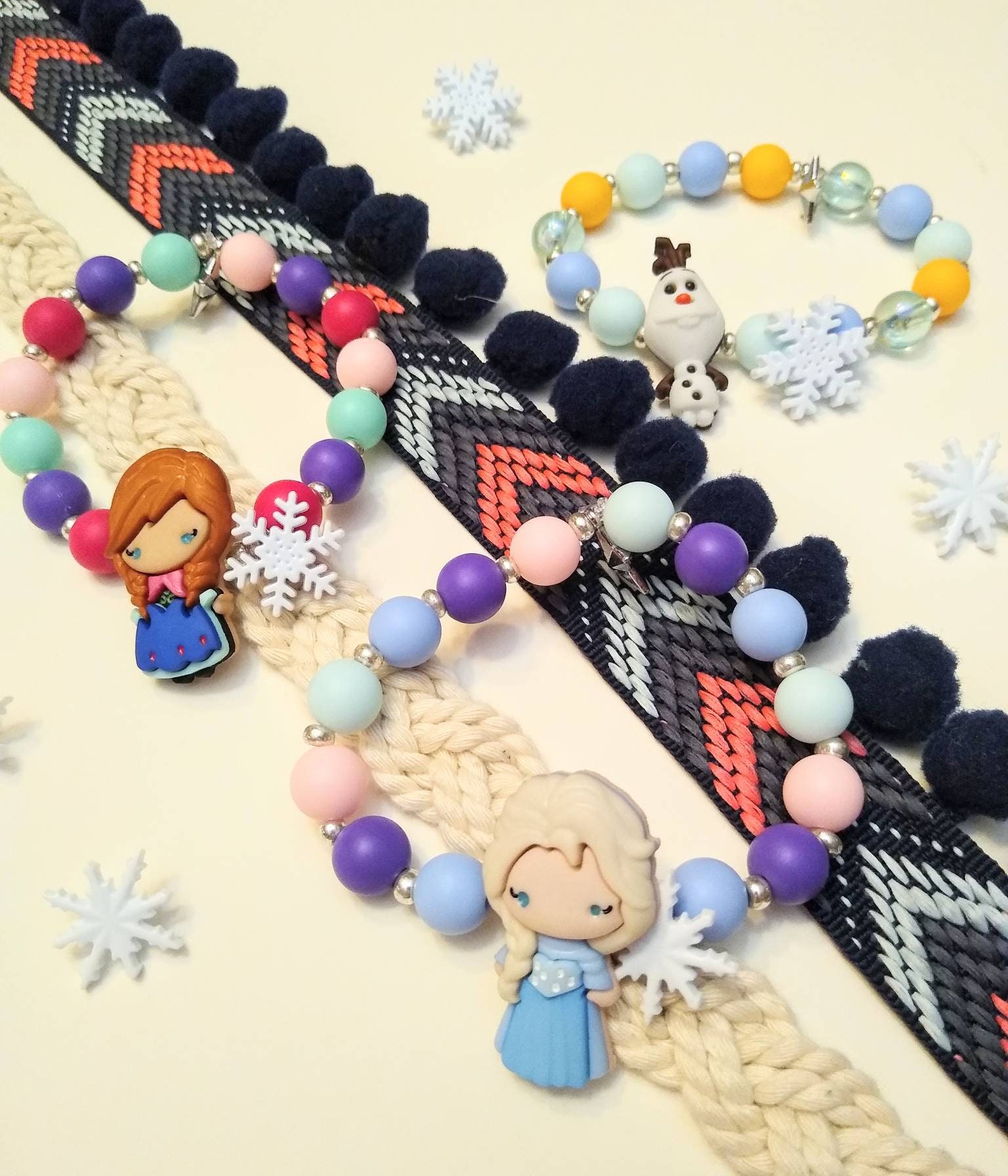 Queen Elsa Bracelet From Disney's Frozen Bubblegum Beaded - Etsy