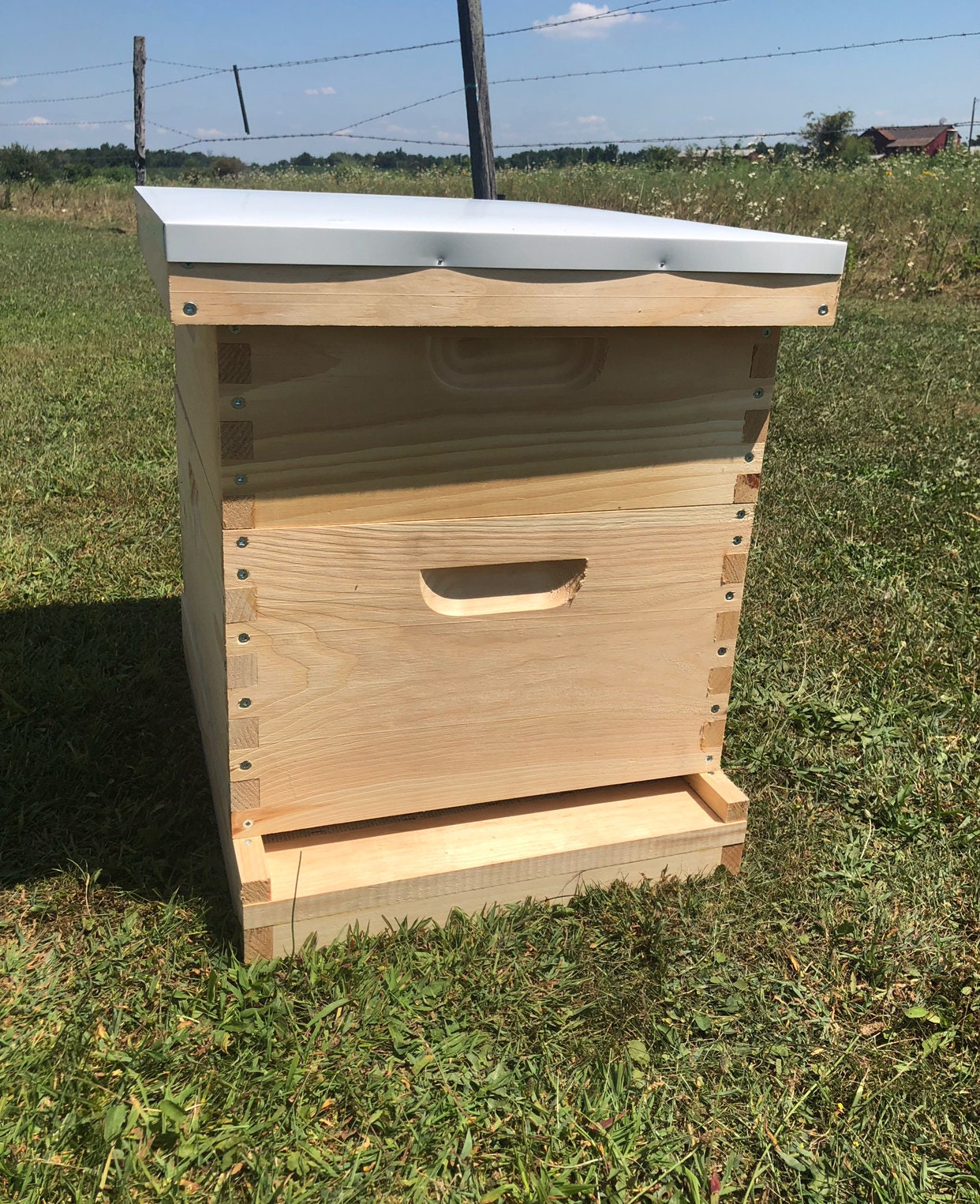 1 Deep & 1 Medium Beekeeping Bee Hive Body (Un-Assembled)