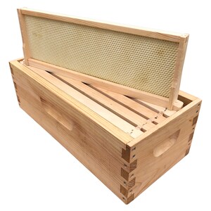 5/frame Medium 6 5/8 Complete Bee Hive W/frames & Foundations ...