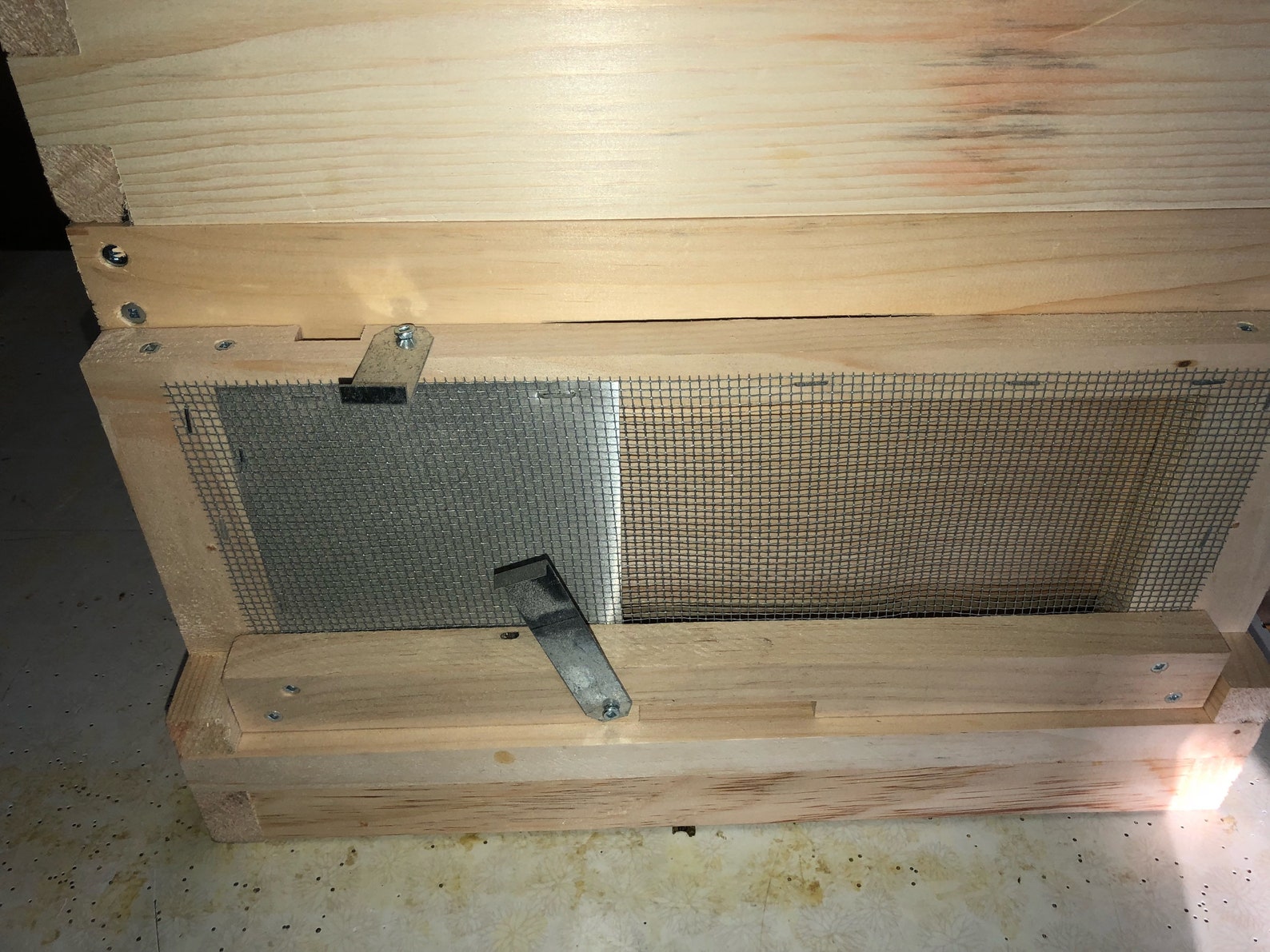Moving / Robbing Screen - Etsy