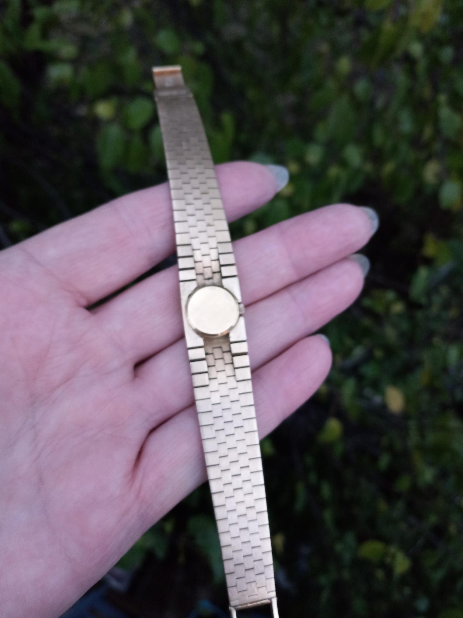 14k Gold Omega Swiss Made Ladies Wrist Watch 52 Grams Fabulous Tiny ...
