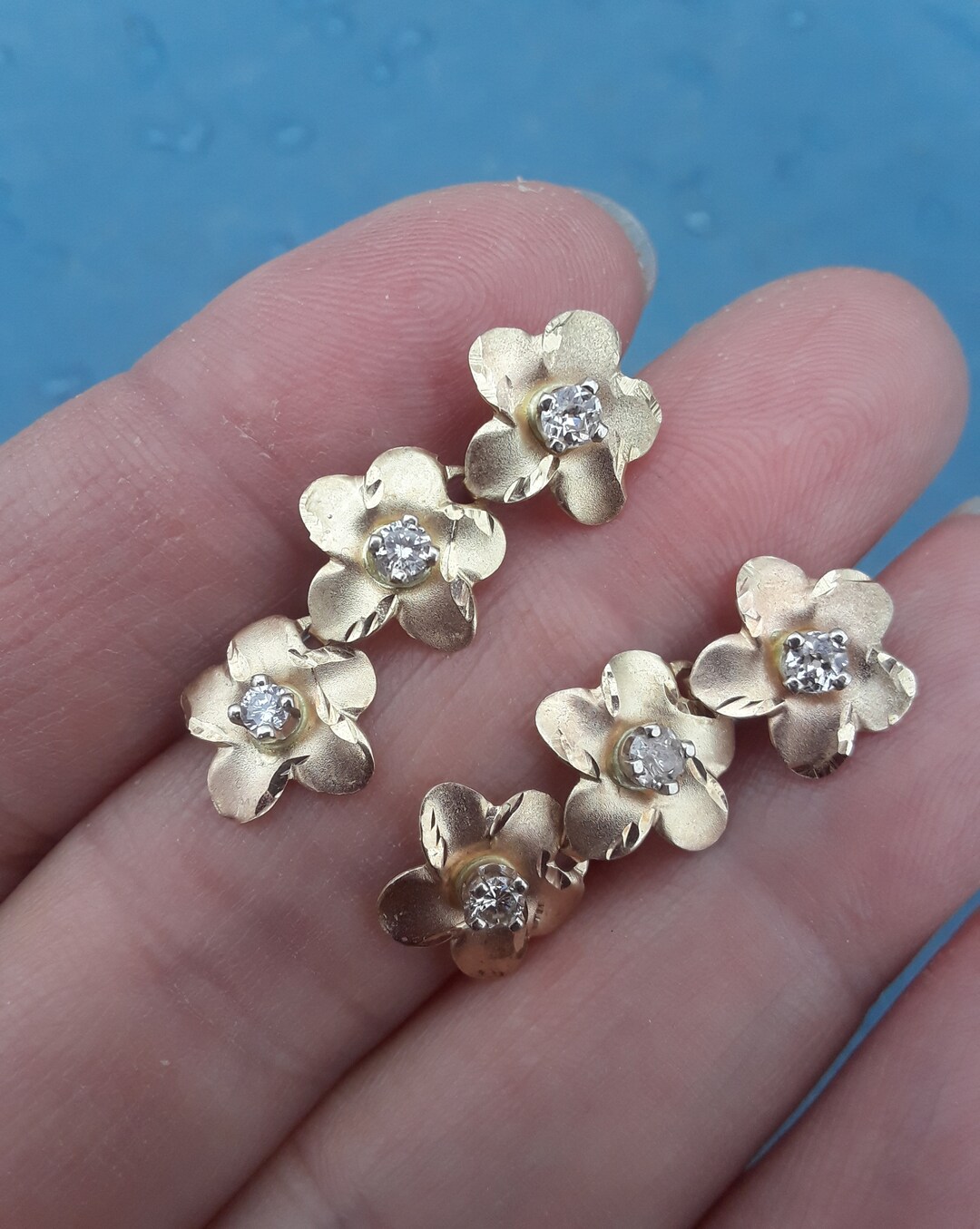 14k Gold Diamond Flower Design Dangle Earrings Studas Post Back ...