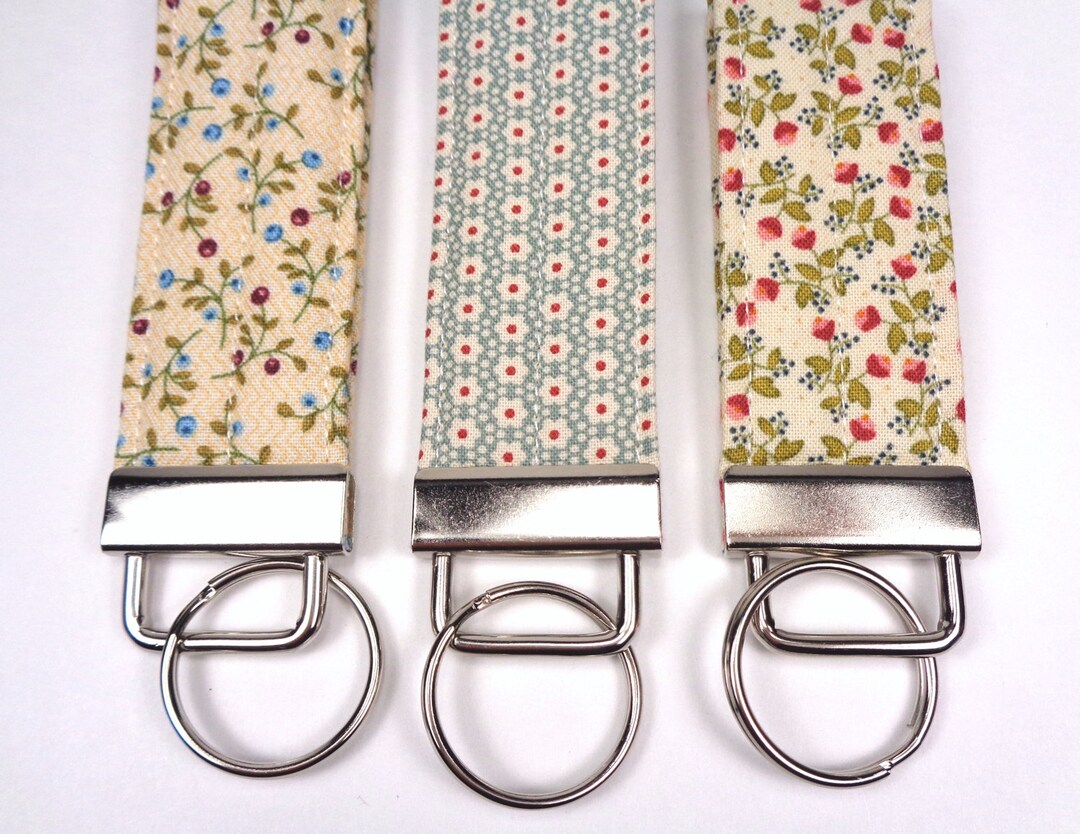 Retro Floral Fabric Key Fob Wristlet Keychain, Mini Floral Wrist Loop ...