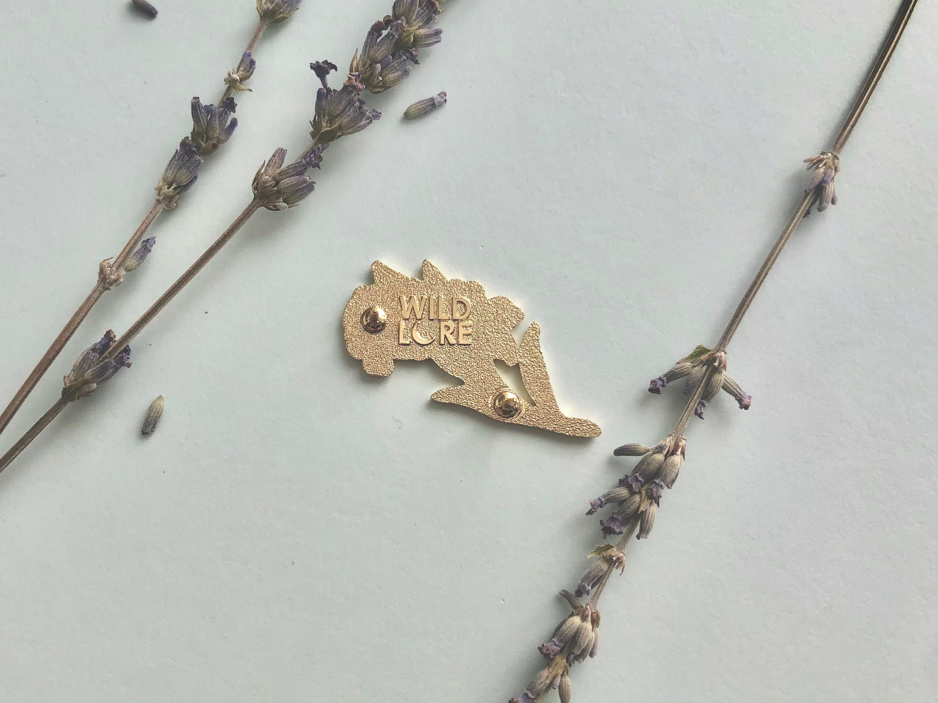 White Lily Floral Hard Enamel Pin - Etsy