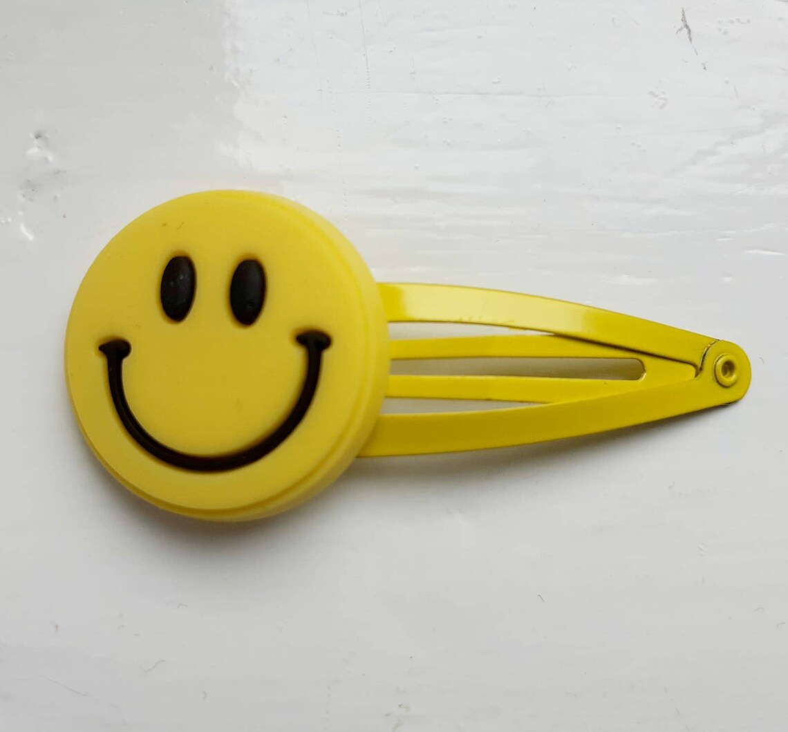 Smiley Face Emoji Snap Clips - Pack of 2 - Yellow - Etsy