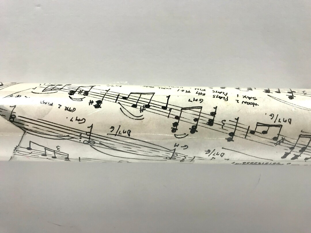 90s Musical Notes Wallpaper, Black and White Sheet Music Wallpaper ...