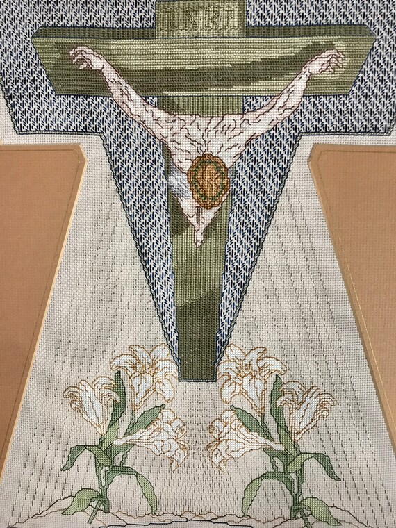 Jesus Crucified Cross Stitch Crucifixion Craft: Cross Stitch And