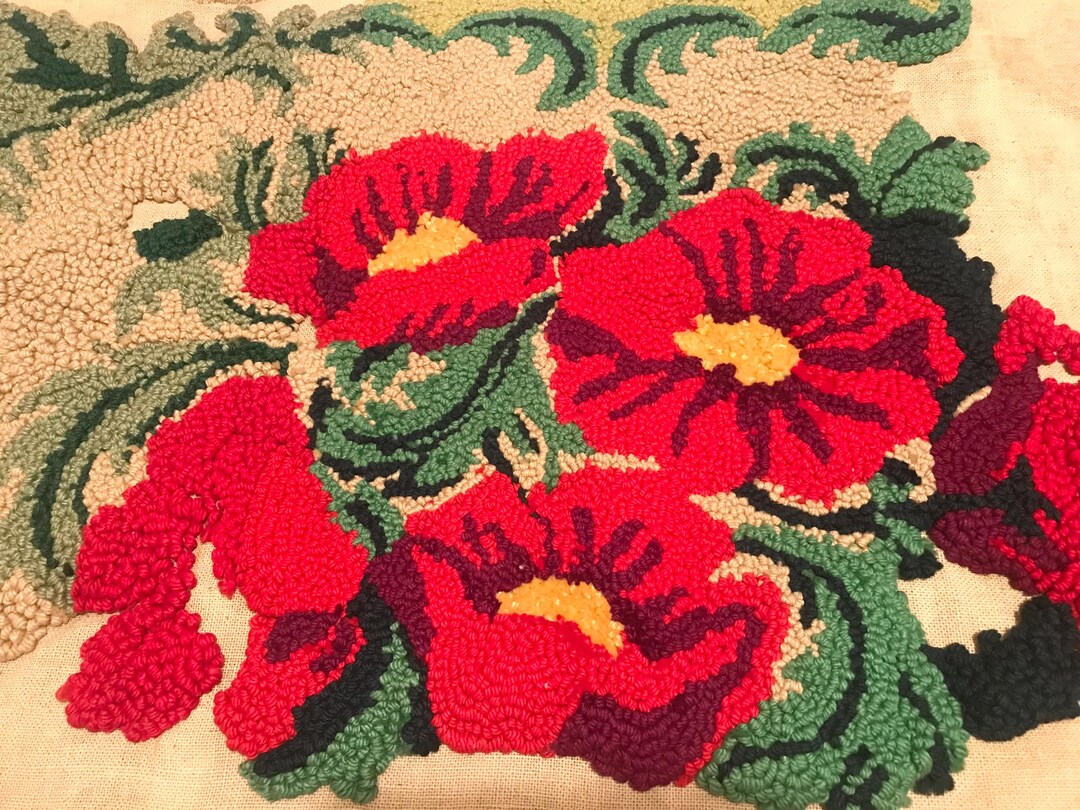 70s Hand-hooked Rug Canvas, Red Flowers Floral, Partially Finished, 24 ...