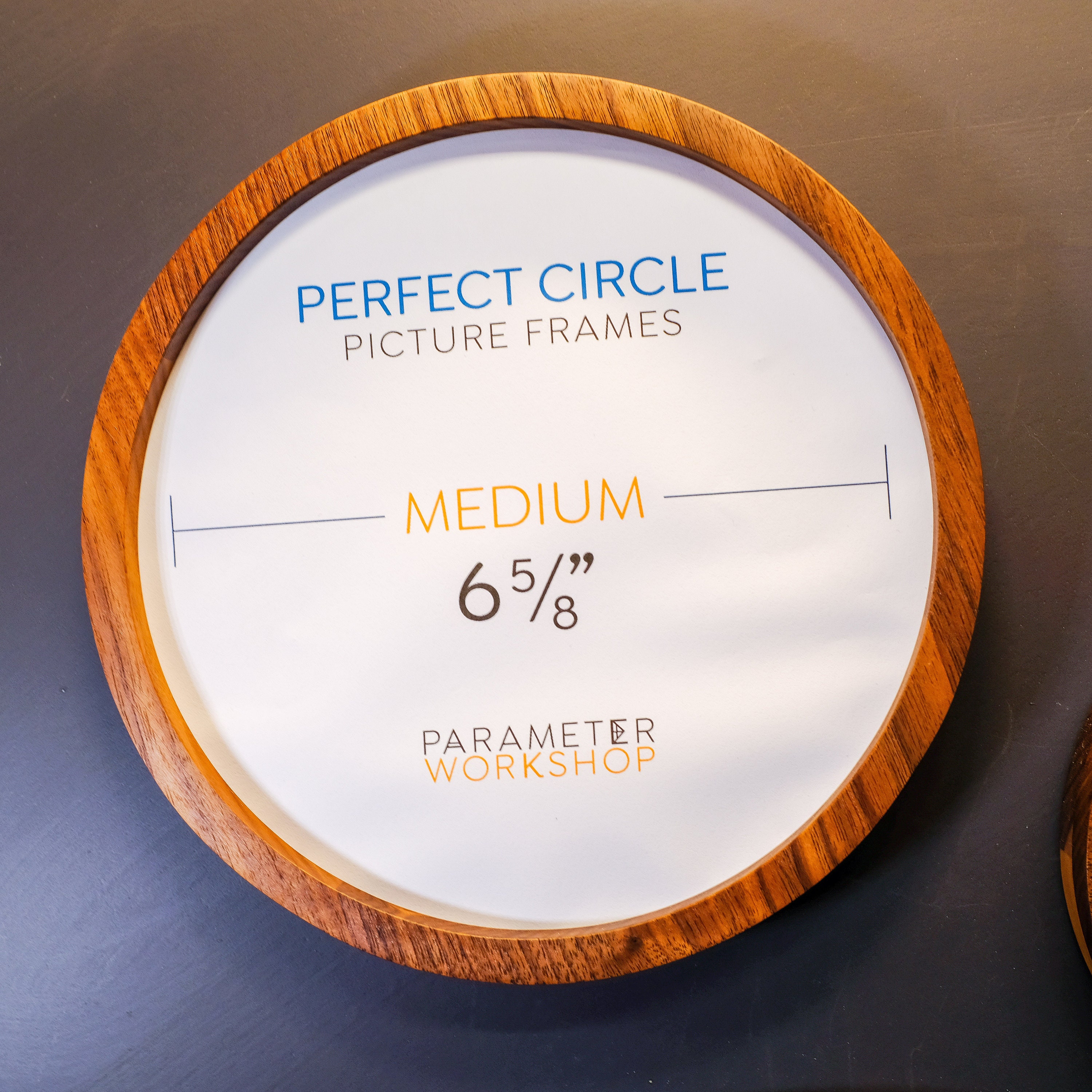 Perfect Circle Picture Frame - Etsy