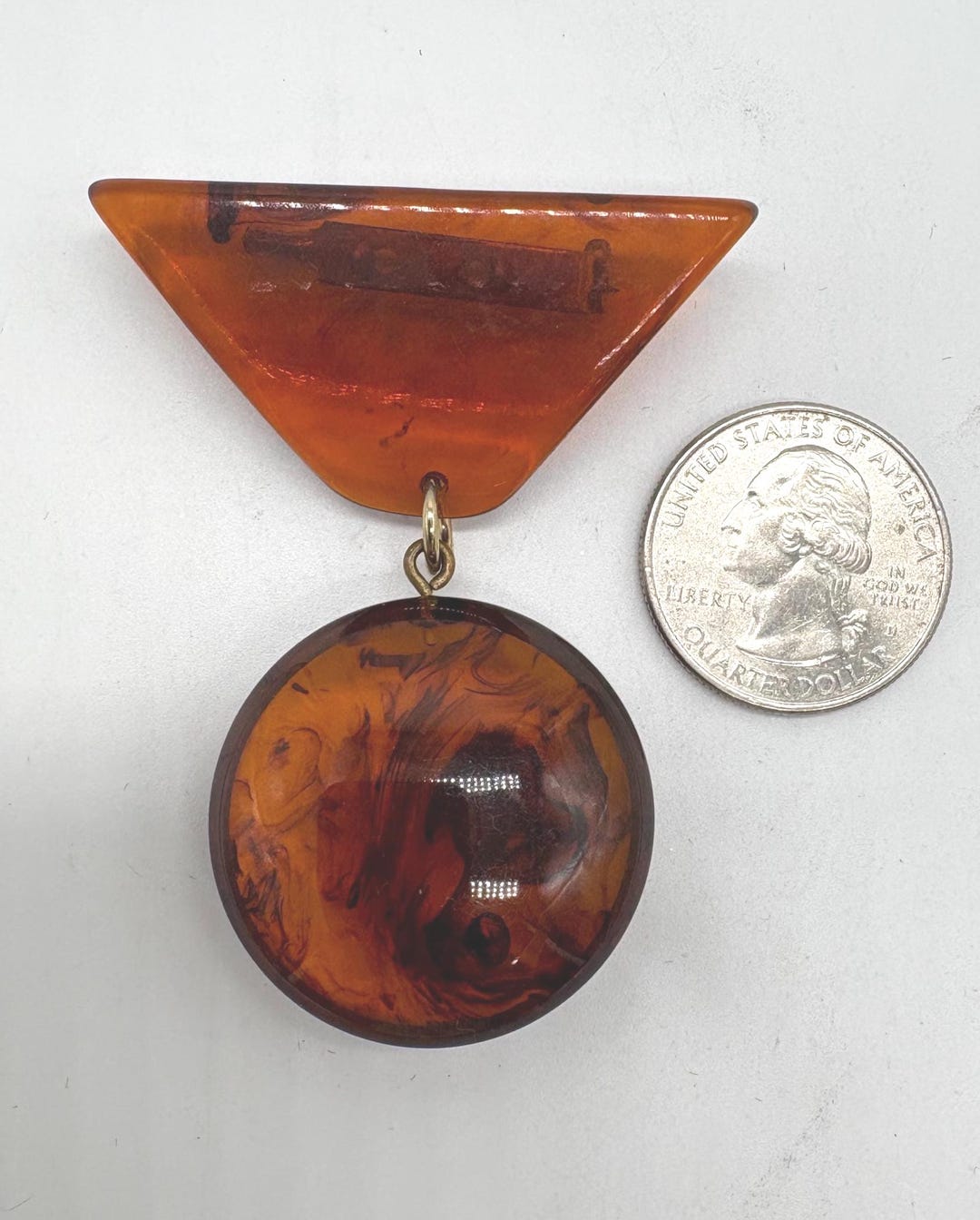 Art Deco Mottled Carmel Bakelite Vintage Brooch - Etsy