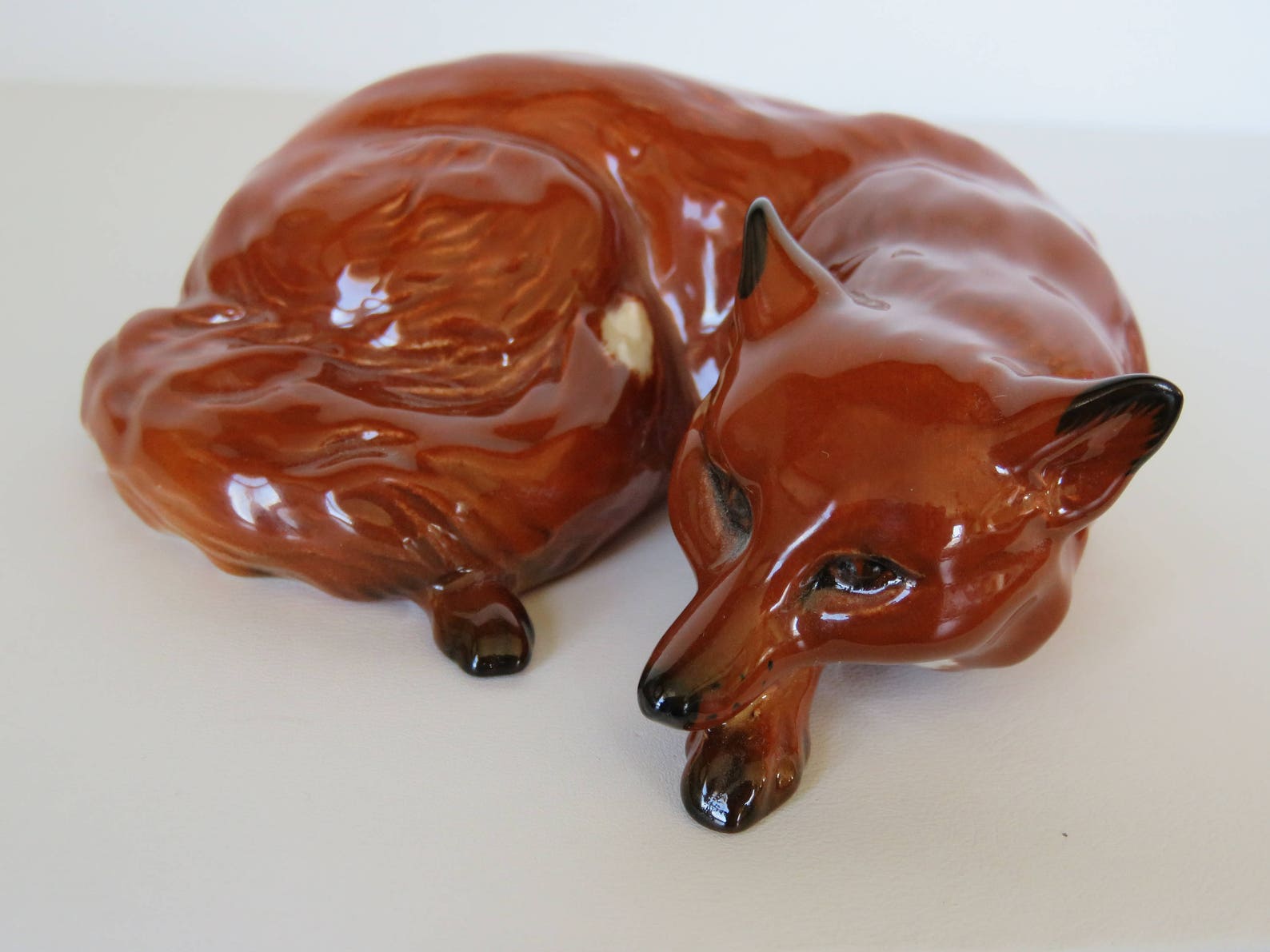 Vintage Beswick Fox Curled Model 1017 - Etsy UK
