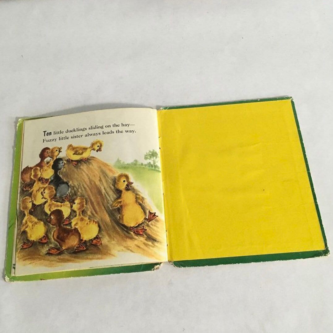 Vintage Childrens Book. Fuzzy Dckling. Flocked Whitman Tell a - Etsy