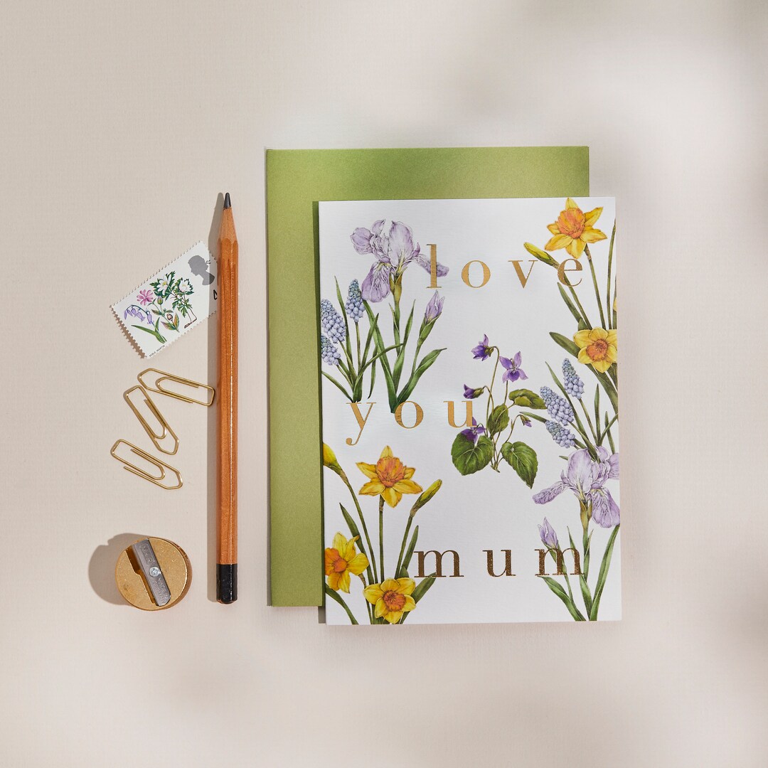 Botanical Greeting Card - Bountiful Blooms - Love You Mum - Etsy