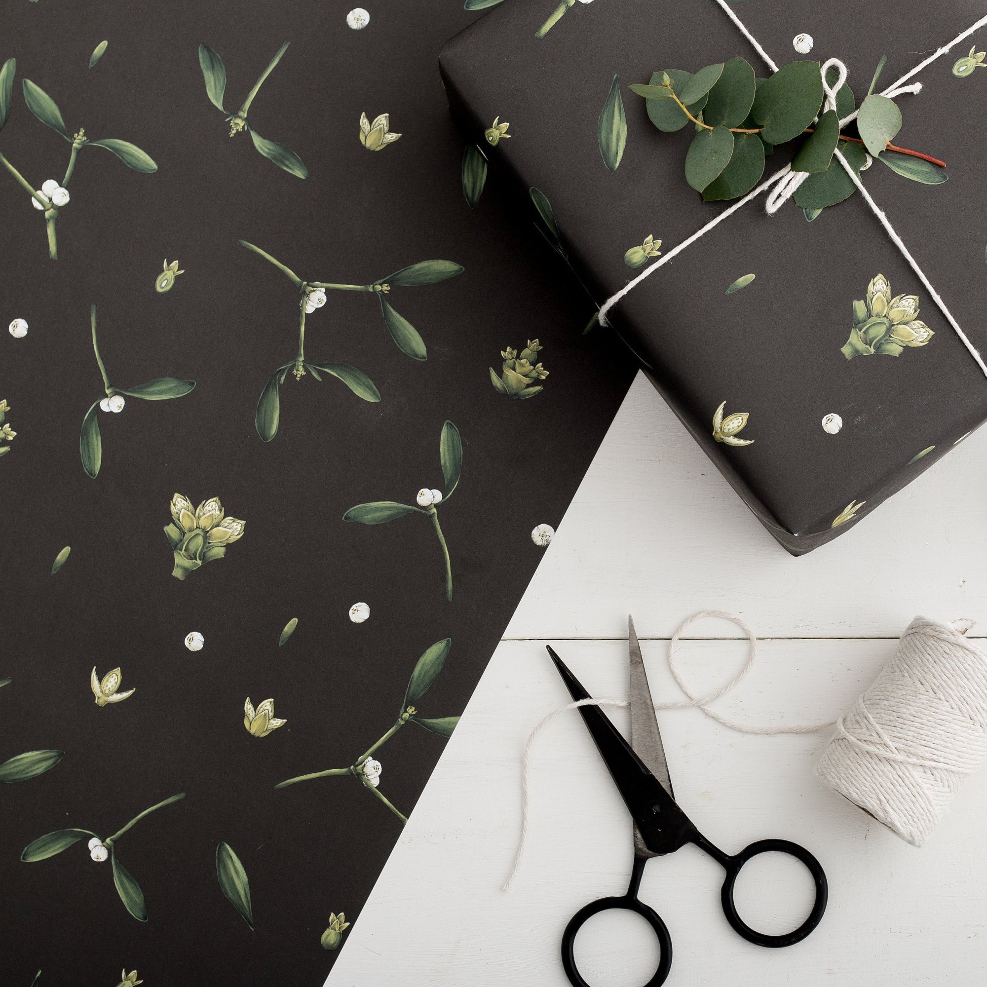 Christmas Wrapping Paper Luxury Eco Gift Wrap Mistletoe - Etsy