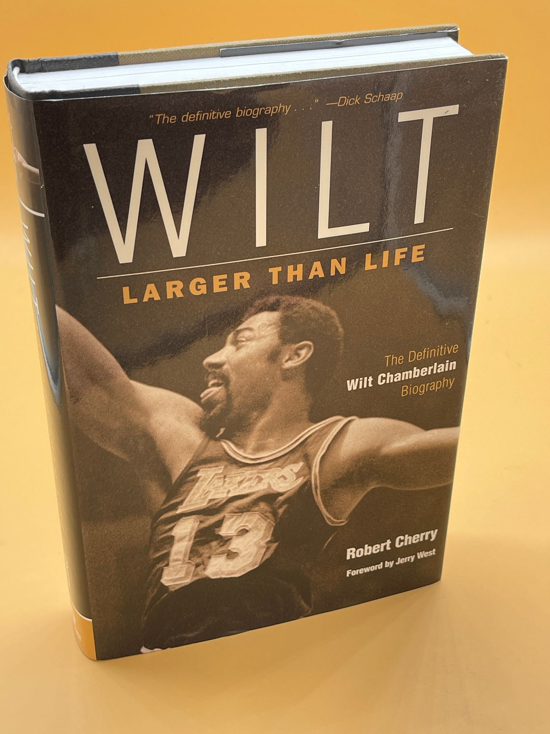 Basketball Books Wilt Larger Than Life the Definitive Wilt Chamberlain ...